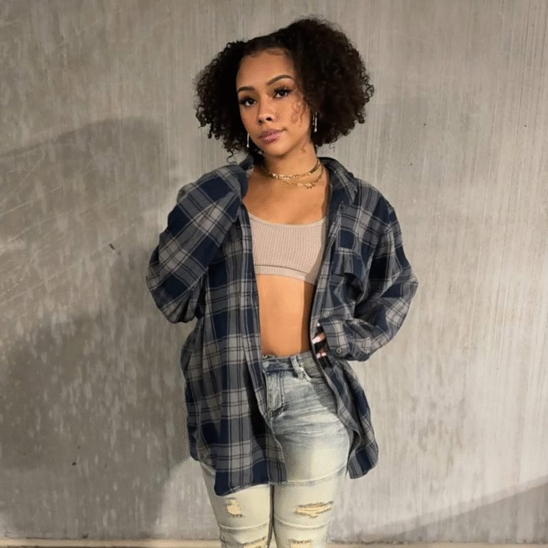 Alix Lapri Age, Height, Ethnicity, Parents, Husband & Biography 2025